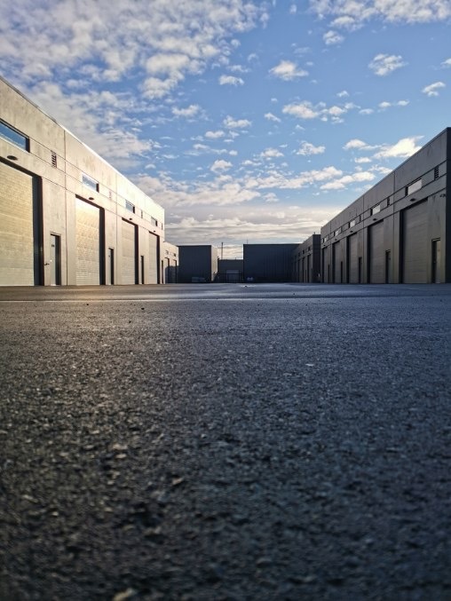 Contact - Guy Garages